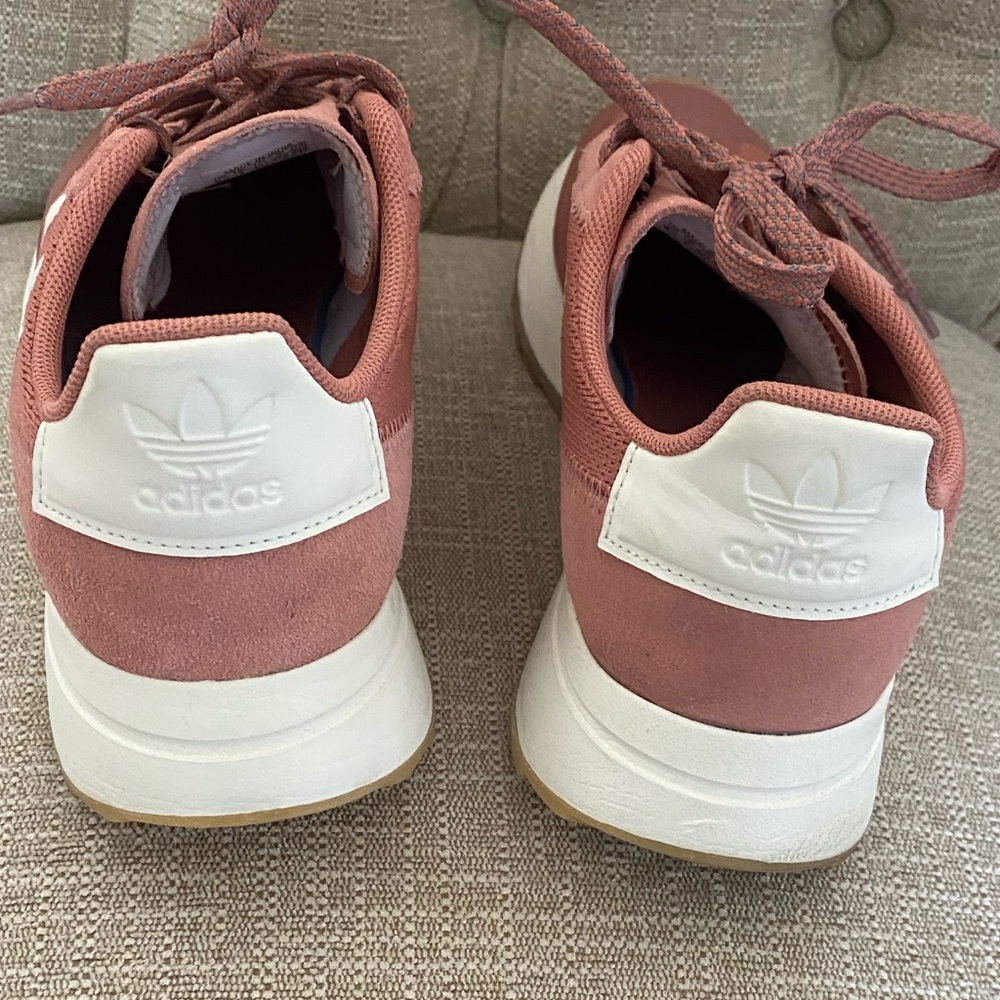 Brand New Addias - Gem